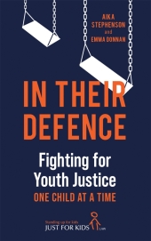 In Their Defence | Buch 9781789294873